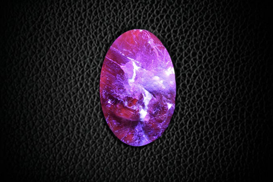 Alessandrite | Pietra preziosa di Giugno | DAVERIO 1933